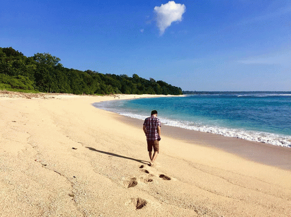 10 Pantai di Jawa Timur yang Bagus dan Terkenal