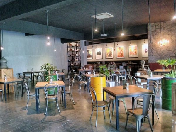 10 Cafe di Malang yang Bagus, Hits & Murah 2025