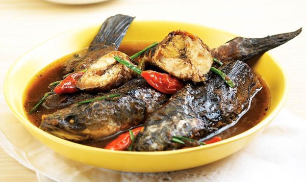 10 Makanan Khas Toraja yang Populer