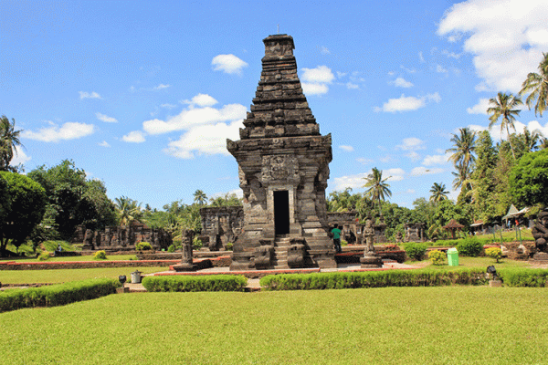 14 Candi di Indonesia yang Terkenal dan Sejarahnya