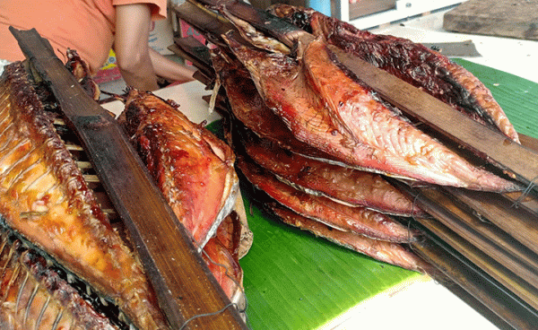 14 Makanan Khas Ambon yang Terkenal Lezat dan Wajib Dicoba