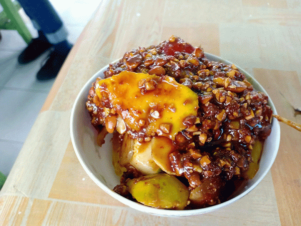 14 Makanan Khas Ambon yang Terkenal Lezat dan Wajib Dicoba