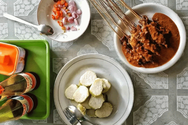 10 Makanan Khas Cilacap yang Enak dan Terkenal