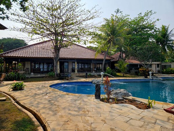 10 Villa di Anyer Dekat Pantai yang Bagus dan Murah untuk Family