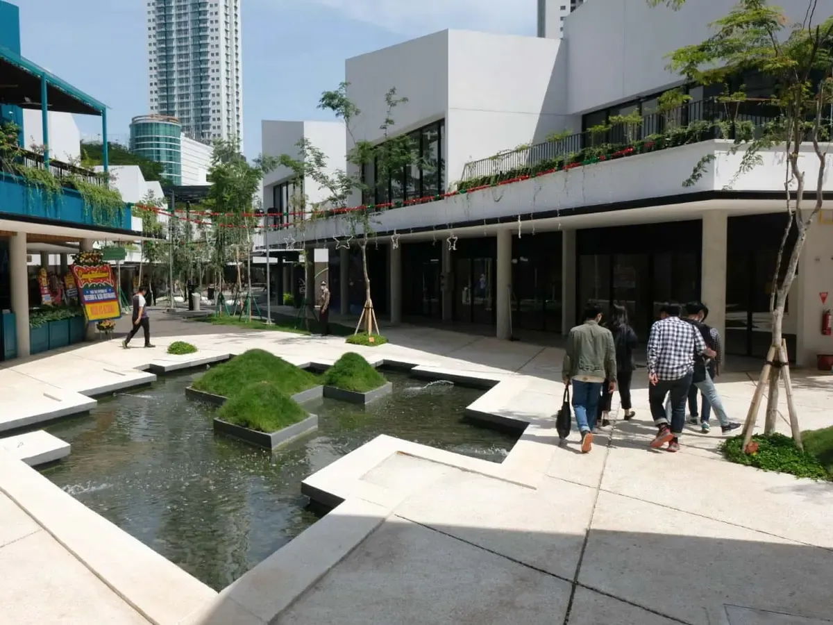 One Satrio Kuningan: Lokasi, Harga & Menu, Jam Buka 2024