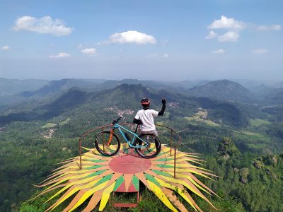 10 Tempat Wisata di Purworejo Terpopuler yang Sedang Hits 2025