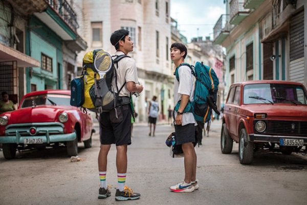 Backpacker Adalah: Pengertian, Sejarah, Jenis-jenis & Tips Pemula